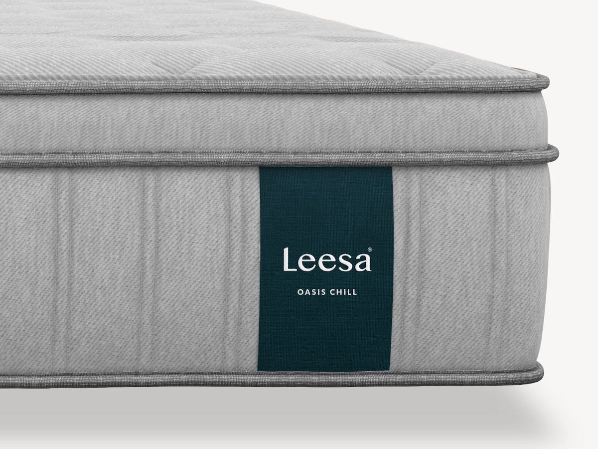 Leesa Oasis Chill Hybrid Plush - Mattress Reviews | GoodBed.com