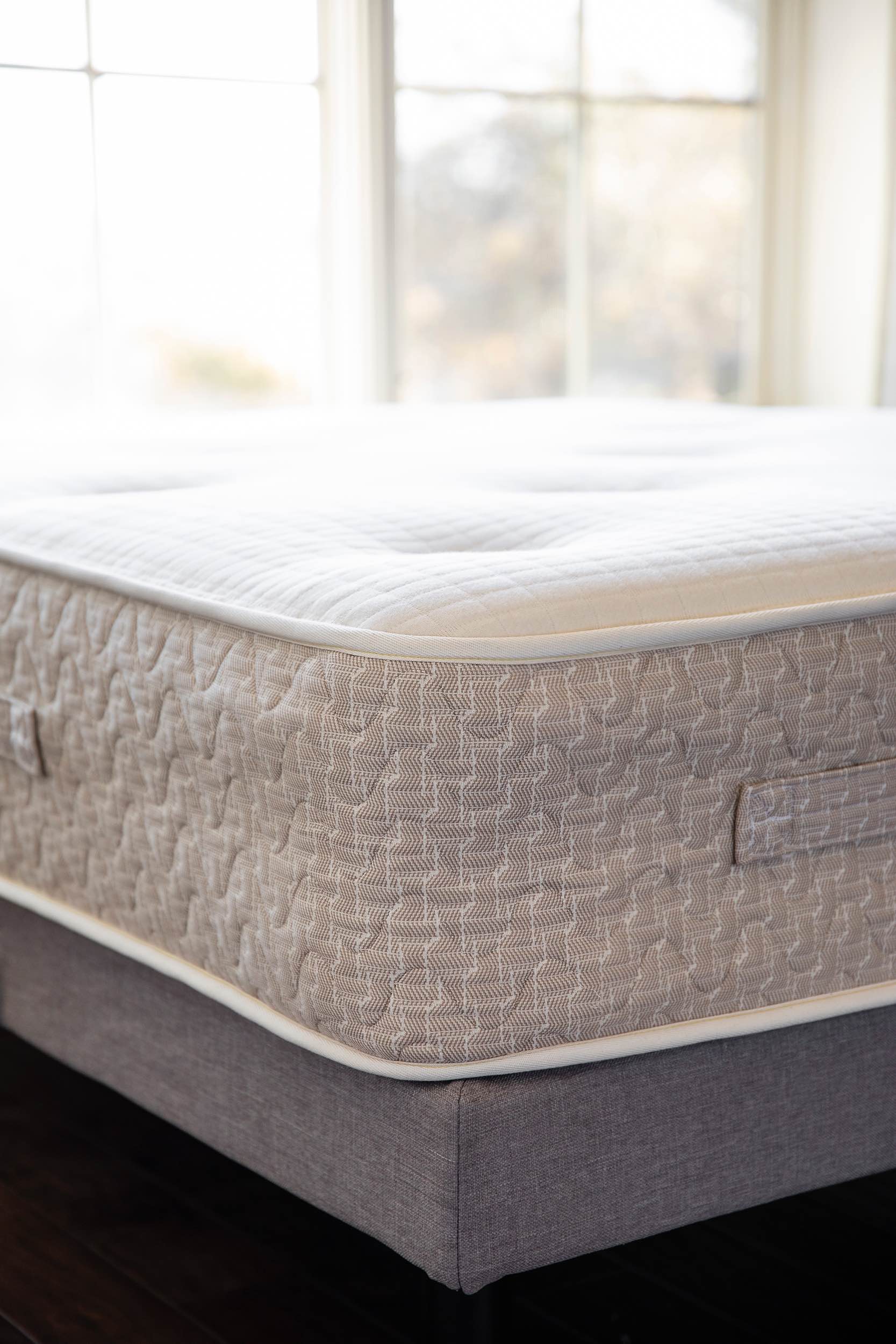 SmartHouse - Mattress Reviews | GoodBed.com