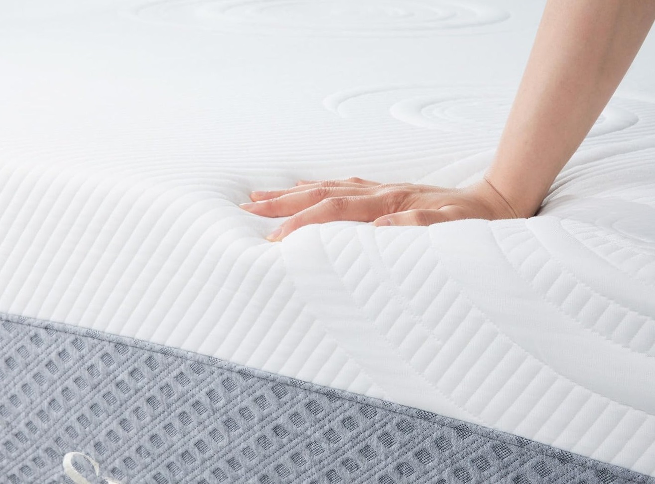SweetNight Luna 12" - Mattress Reviews | GoodBed.com